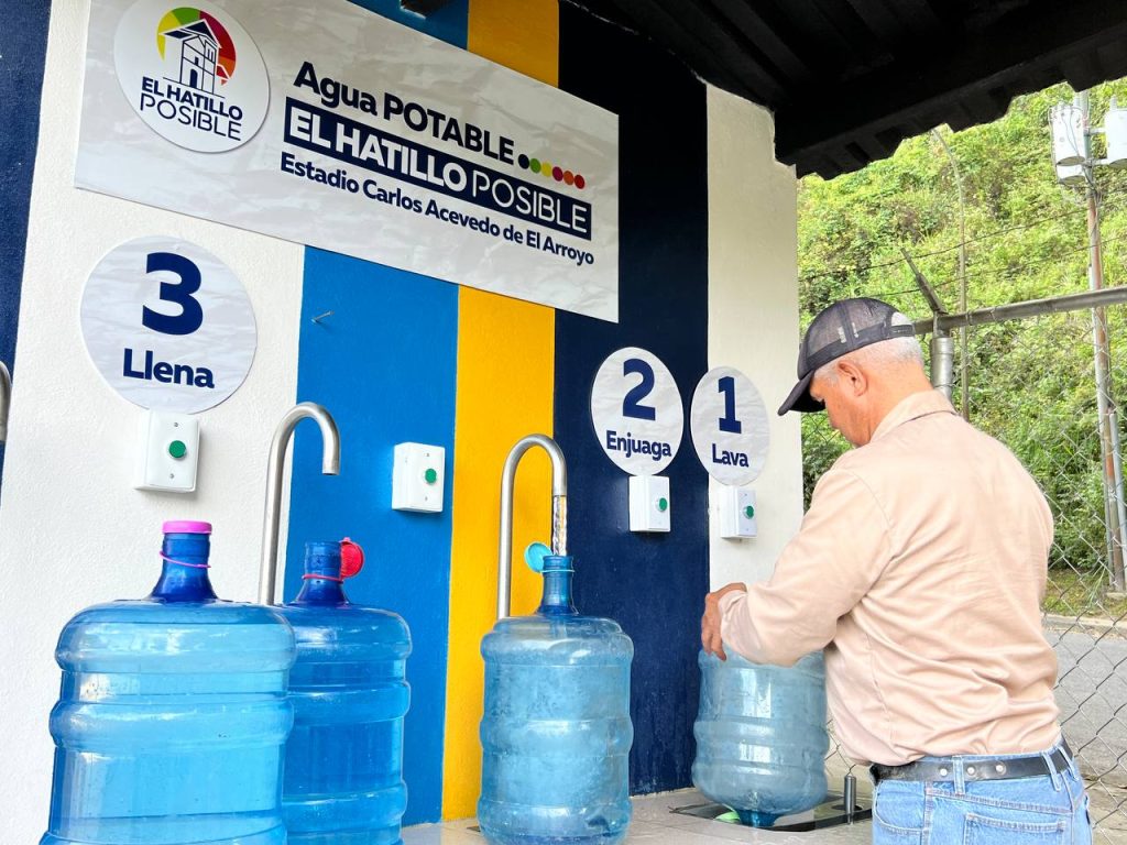 ¡Vecino! Recarga tu botellón en el Llenadero de Agua en El Arroyo | My ...